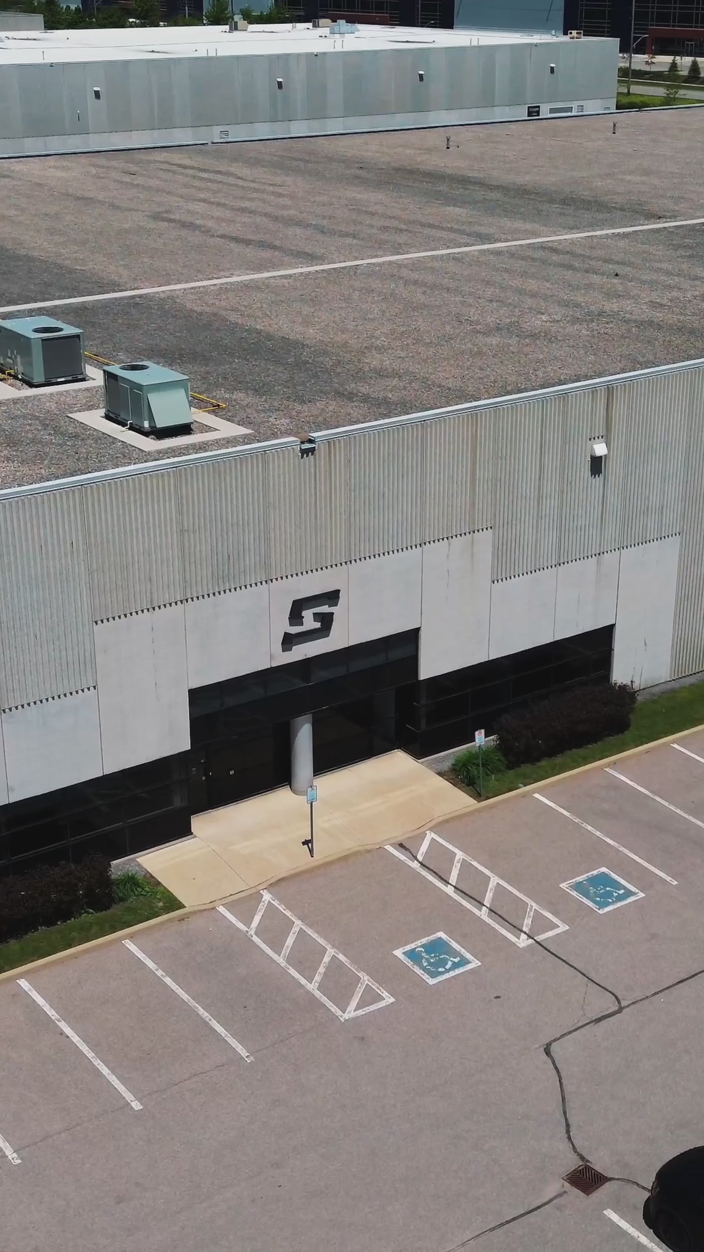 SIX PARK ATHLETIC CENTRE